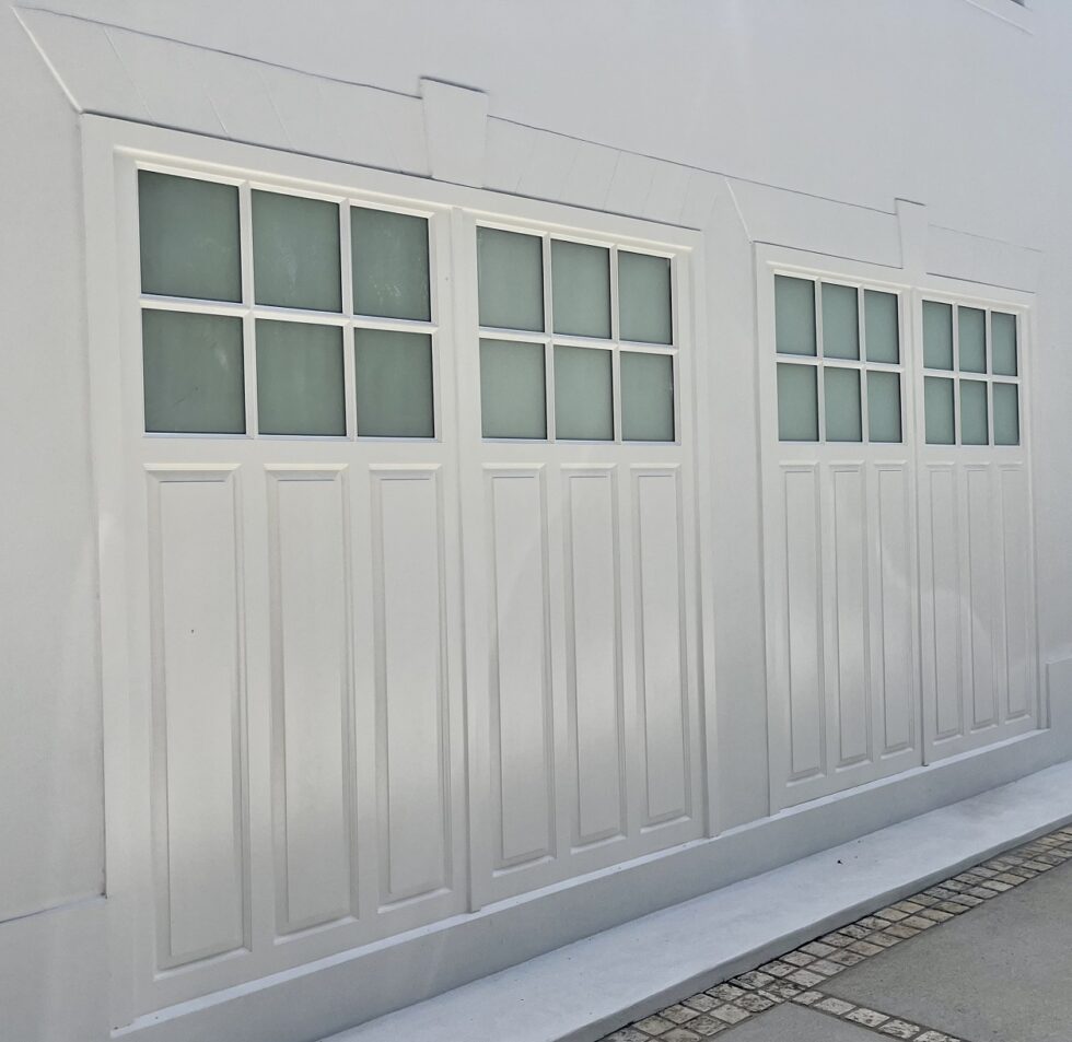 CARRIAGE GATE DOORS | Bellini Mastercraft